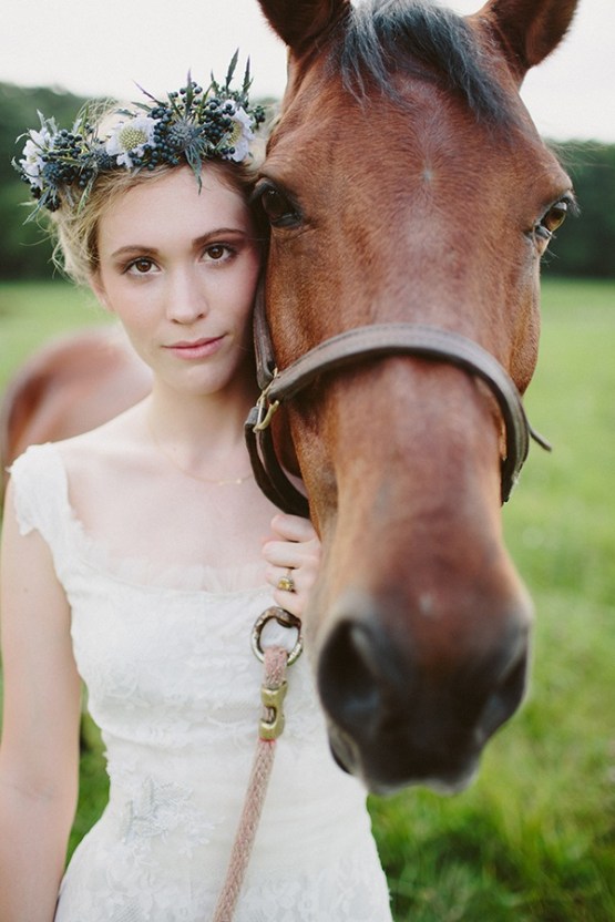 Robin Hood Wedding Inspiration | Bridal Musings Wedding Blog