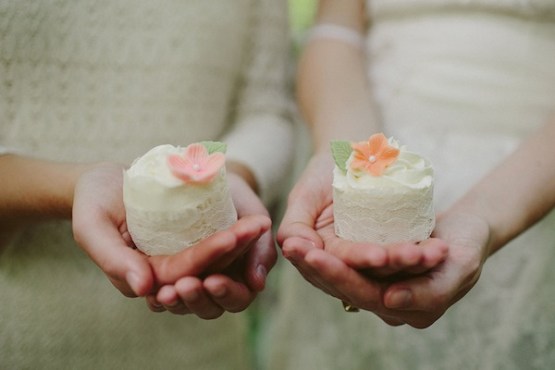 Robin Hood Wedding Inspiration | Bridal Musings Wedding Blog