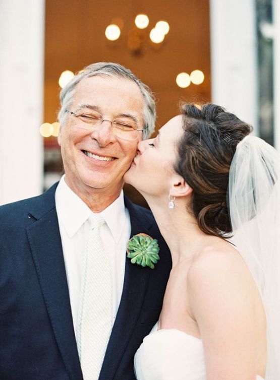 30 Gorgeous Father of the Bride (Or Groom) Moments | Bridal Musings