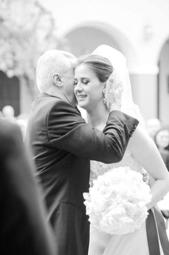 30 Gorgeous Father of the Bride (Or Groom) Moments | Bridal Musings