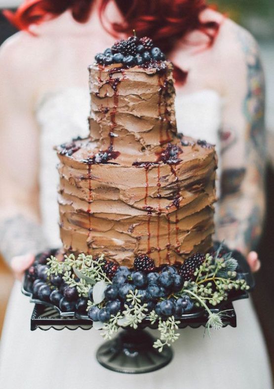 Top Ten Expert Tips for a Wow Factor Wedding Cake