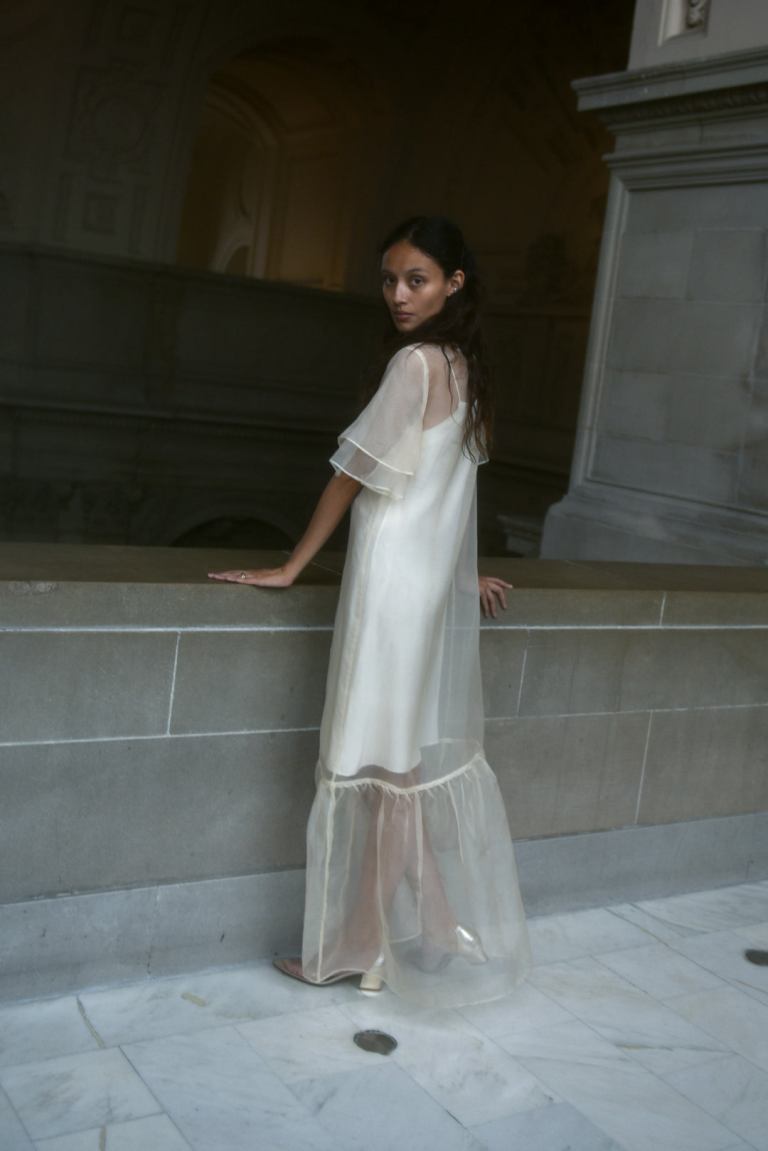 10 Ethereal Wedding Dress Designs for the Dreamy Bride